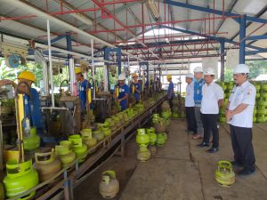 Sidak SPBE: Dinas Perdagangan Kotamobagu Pastikan Berat Tabung Gas ...
